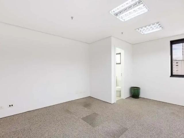Conj. Comercial / Sala para Locação em São Paulo/SP Indianópolis