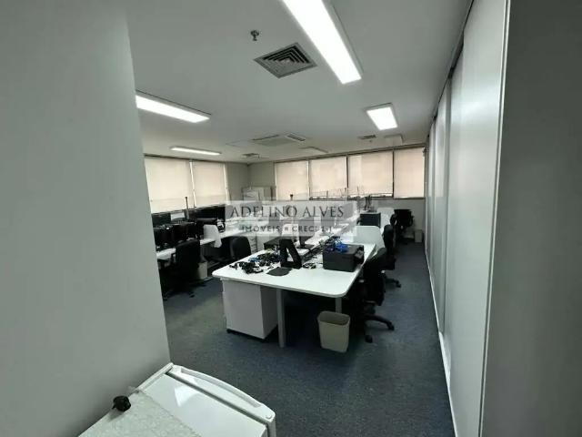 Conj. Comercial / Sala para Locação em São Paulo/SP Indianópolis