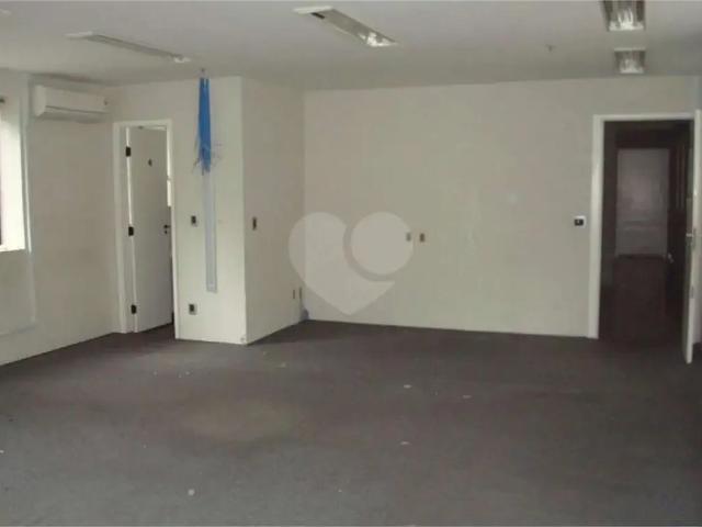 Conj. Comercial / Sala para Locação em São Paulo/SP Jardim América