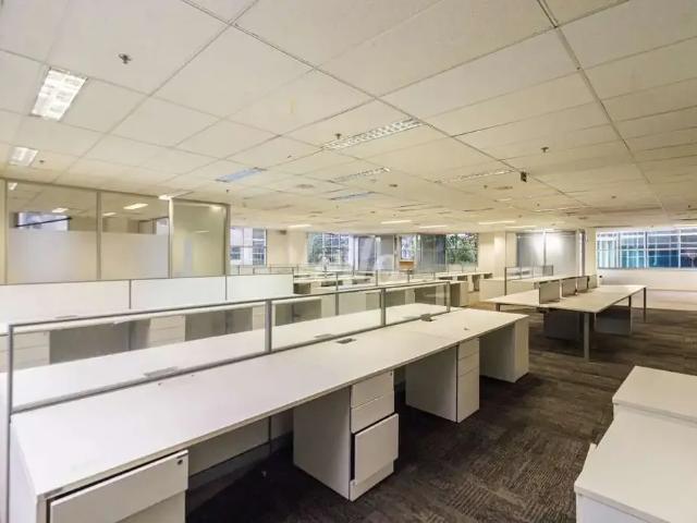Conj. Comercial / Sala para Locação em São Paulo/SP Jardim Morumbi