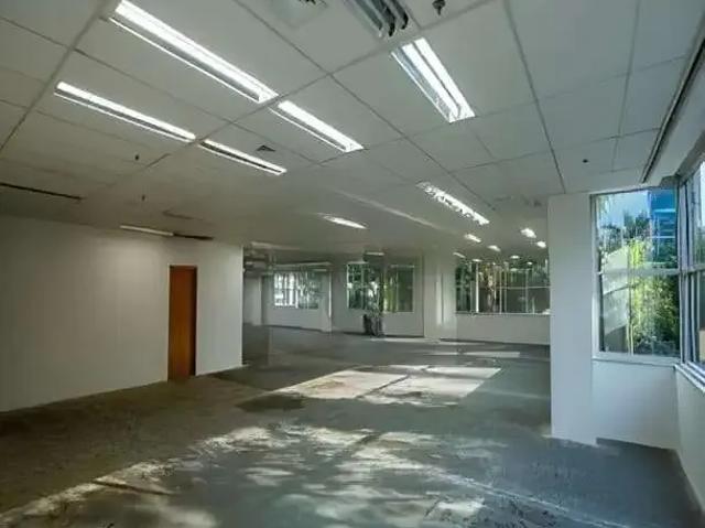 Conj. Comercial / Sala para Locação em São Paulo/SP Jardim Morumbi