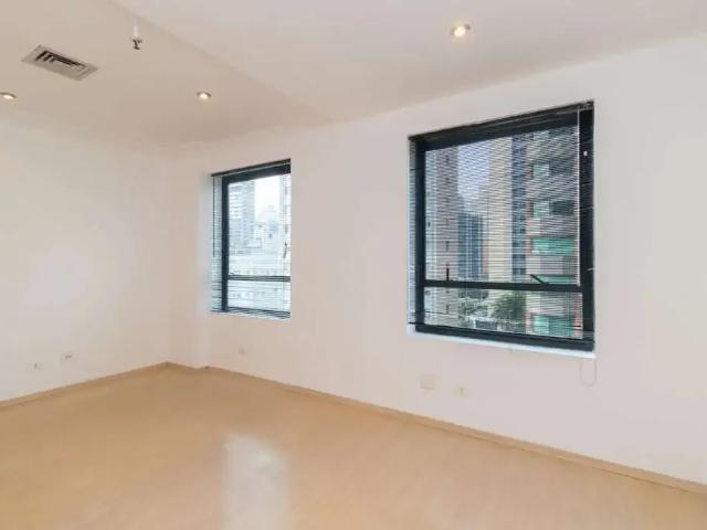 Conj. Comercial / Sala para Locação em São Paulo/SP Jardim Paulista