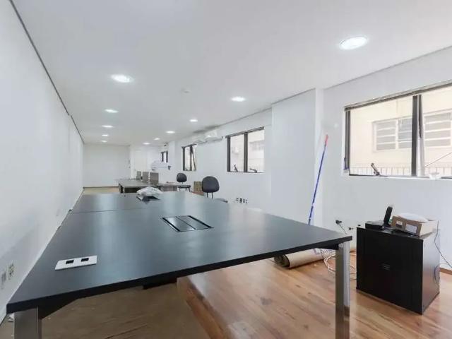 Conj. Comercial / Sala para Locação em São Paulo/SP Jardim Paulista