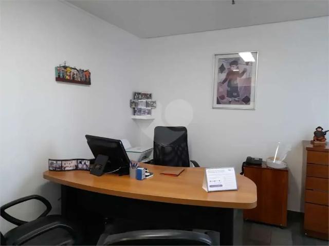 Conj. Comercial / Sala para Locação em São Paulo/SP Jardim Paulista