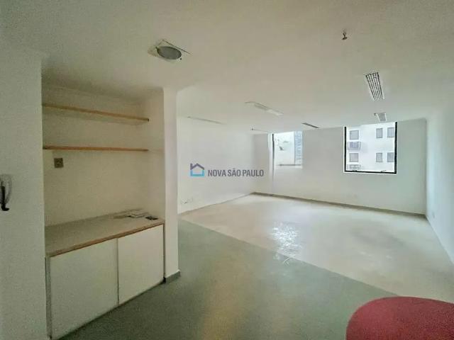 Conj. Comercial / Sala para Locação em São Paulo/SP Jardim Paulista