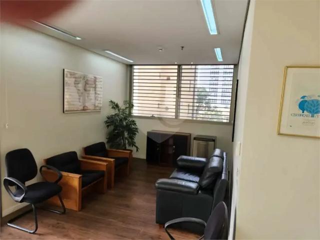 Conj. Comercial / Sala para Locação em São Paulo/SP Jardim Paulista