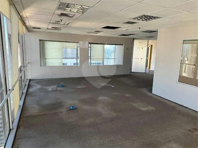 Conj. Comercial / Sala para Locação em São Paulo/SP Jardim Paulista