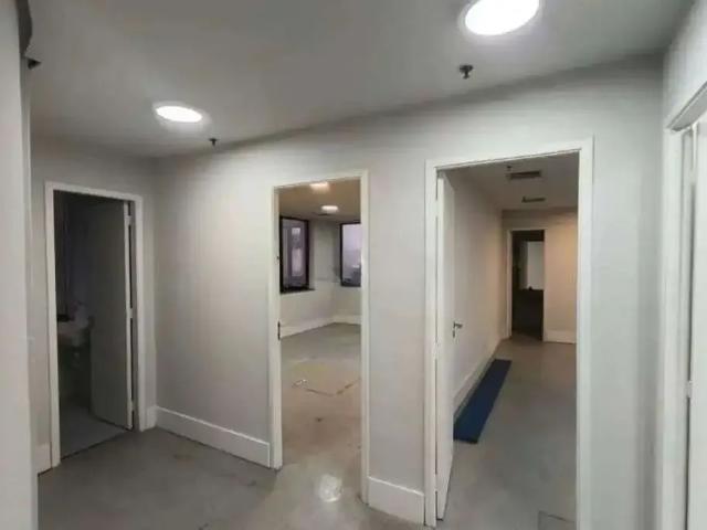 Conj. Comercial / Sala para Locação em São Paulo/SP Jardim Paulista