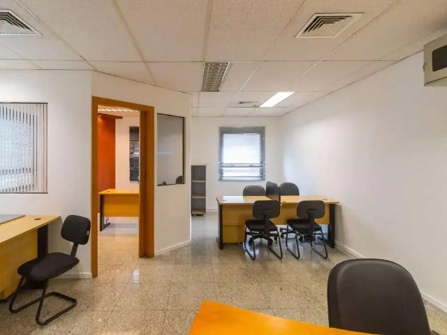 Conj. Comercial / Sala para Locação em São Paulo/SP Jardim Paulista