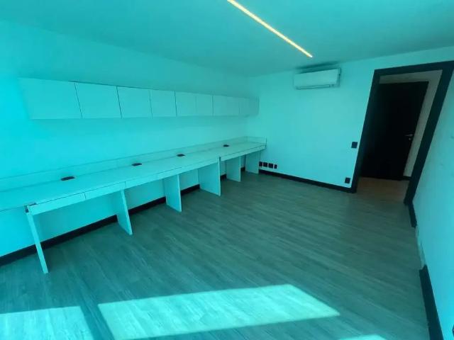 Conj. Comercial / Sala para Locação em São Paulo/SP Jardim Paulistano