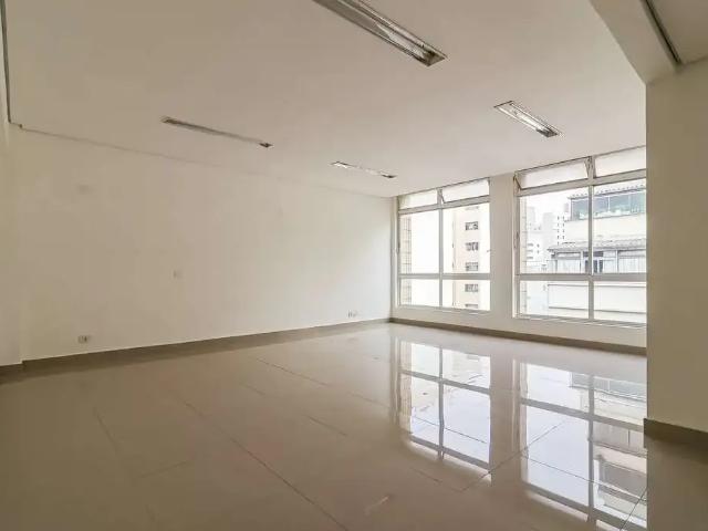 Conj. Comercial / Sala para Locação em São Paulo/SP Liberdade