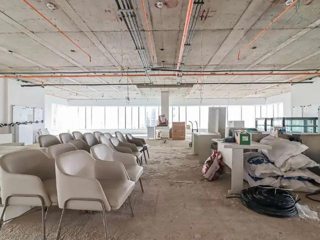 Conj. Comercial / Sala para Locação em São Paulo/SP Liberdade