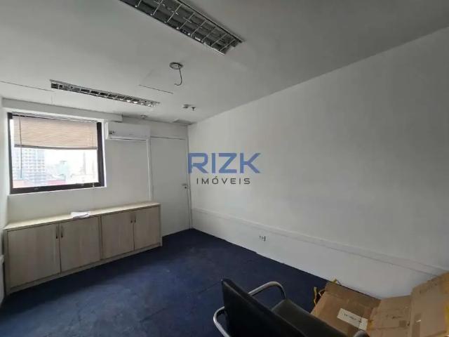 Conj. Comercial / Sala para Locação em São Paulo/SP Liberdade 4 Quartos