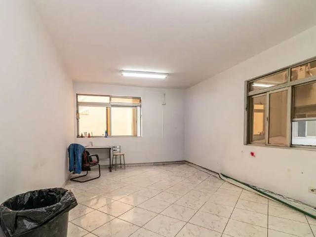 Conj. Comercial / Sala para Locação em São Paulo/SP Liberdade