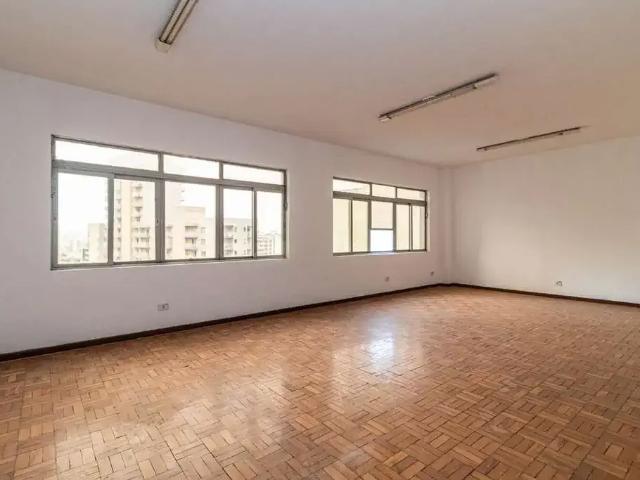Conj. Comercial / Sala para Locação em São Paulo/SP Liberdade