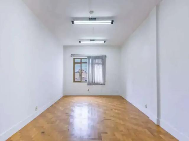 Conj. Comercial / Sala para Locação em São Paulo/SP Liberdade