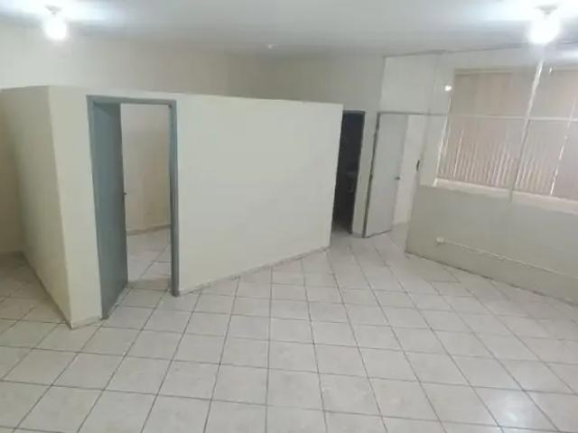 Conj. Comercial / Sala para Locação em São Paulo/SP Liberdade