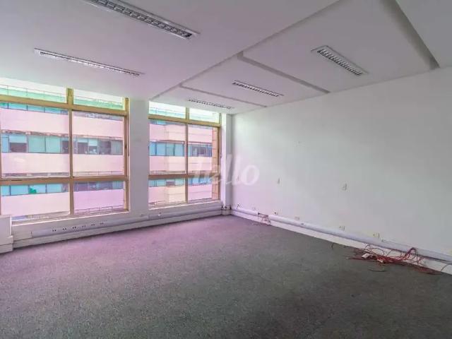 Conj. Comercial / Sala para Locação em São Paulo/SP Liberdade