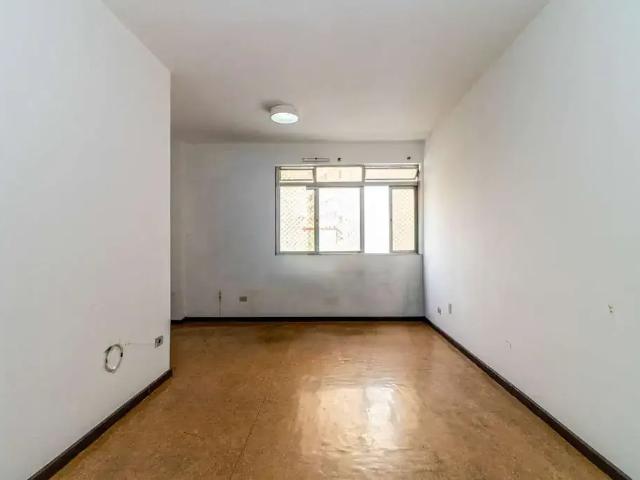 Conj. Comercial / Sala para Locação em São Paulo/SP Liberdade