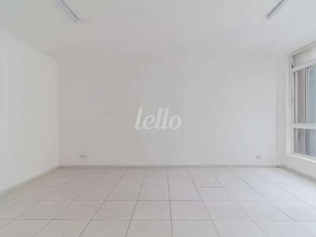 Conj. Comercial / Sala para Locação em São Paulo/SP Liberdade