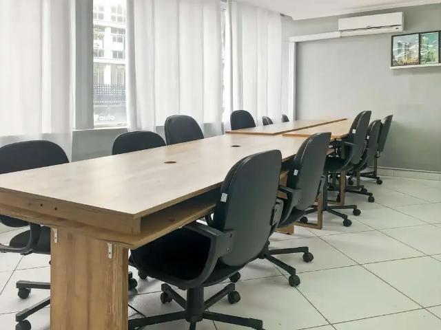 Conj. Comercial / Sala para Locação em São Paulo/SP Liberdade