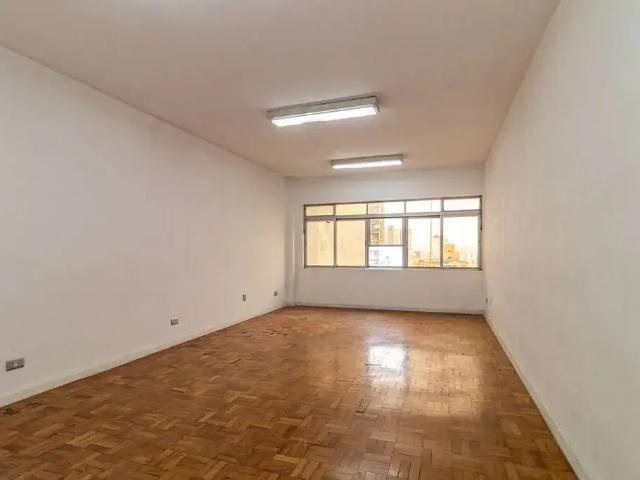 Conj. Comercial / Sala para Locação em São Paulo/SP Liberdade