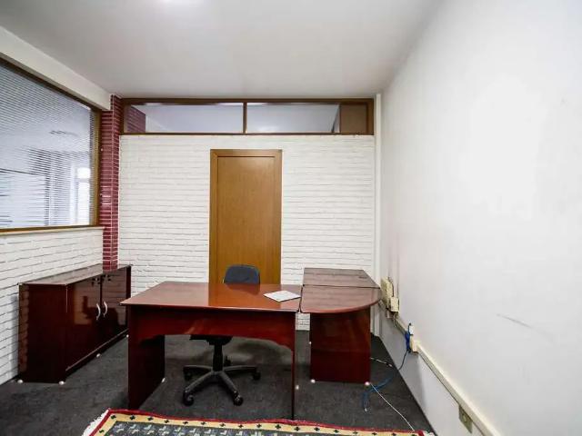 Conj. Comercial / Sala para Locação em São Paulo/SP Liberdade