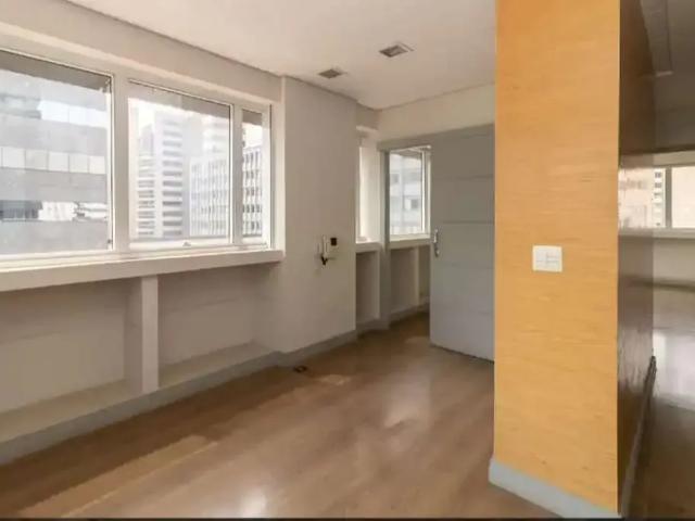 Conj. Comercial / Sala para Locação em São Paulo/SP Paraíso