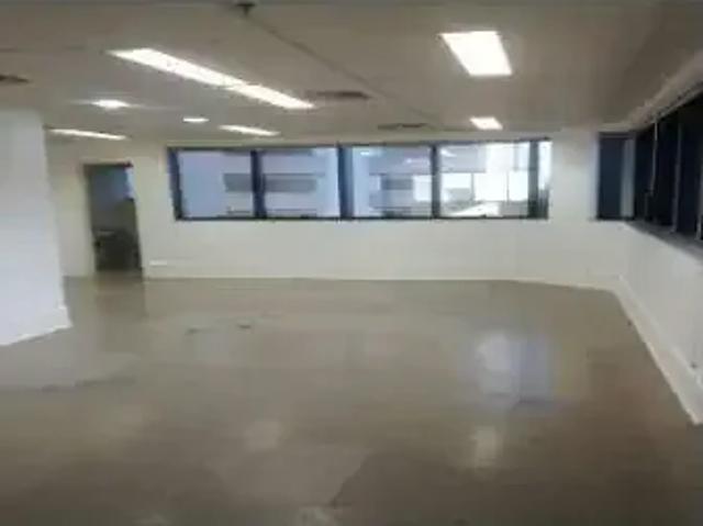 Conj. Comercial / Sala para Locação em São Paulo/SP Paraíso