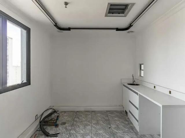 Conj. Comercial / Sala para Locação em São Paulo/SP Paraíso