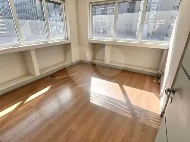 Conj. Comercial / Sala para Locação em São Paulo/SP Paraíso