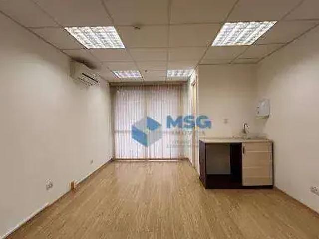Conj. Comercial / Sala para Locação em São Paulo/SP Paraíso