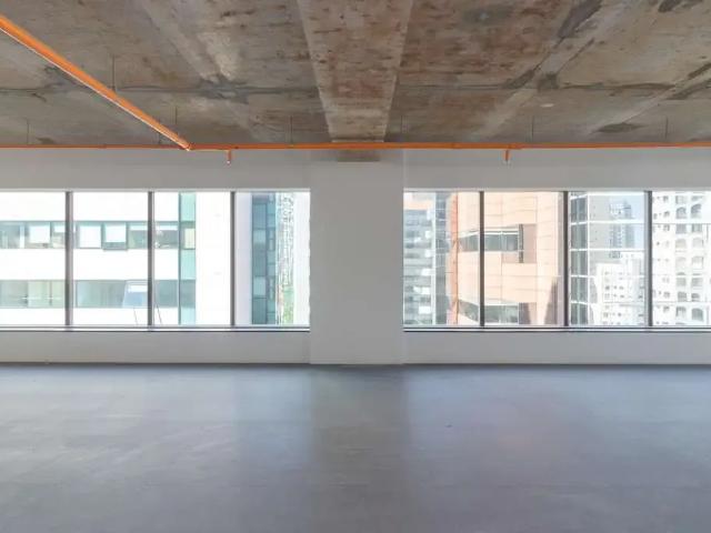 Conj. Comercial / Sala para Locação em São Paulo/SP Paraíso