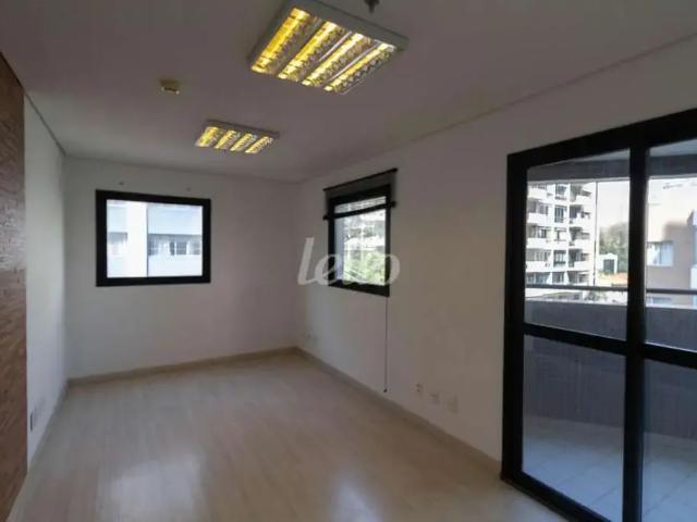 Conj. Comercial / Sala para Locação em São Paulo/SP Paraíso