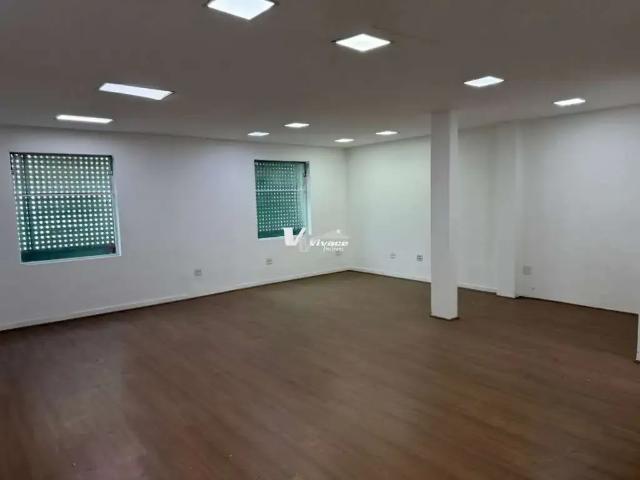 Conj. Comercial / Sala para Locação em São Paulo/SP Paraíso