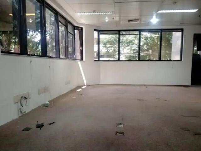 Conj. Comercial / Sala para Locação em São Paulo/SP Paraíso
