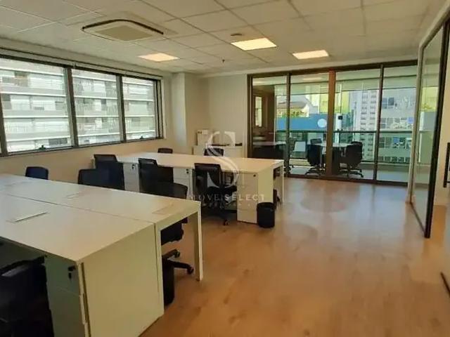 Conj. Comercial / Sala para Locação em São Paulo/SP Paraíso