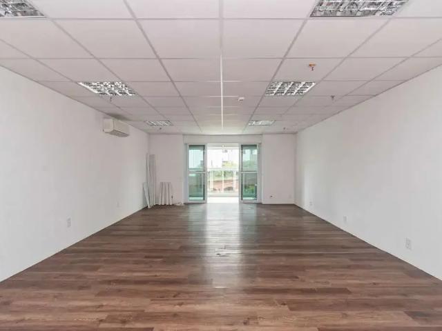 Conj. Comercial / Sala para Locação em São Paulo/SP Paraíso