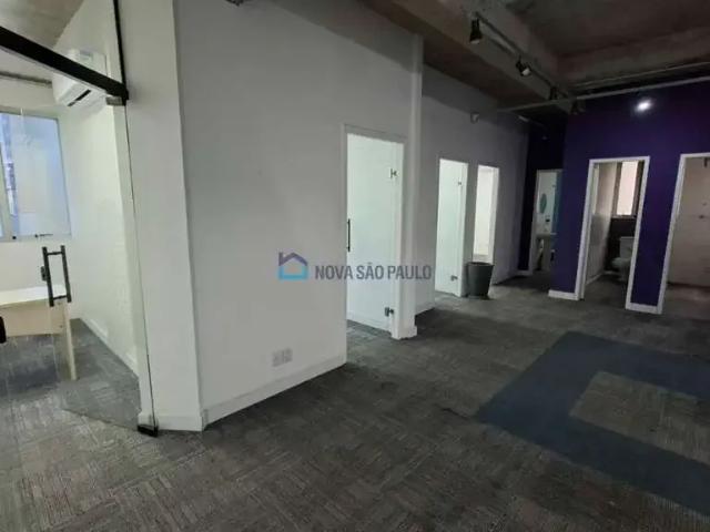 Conj. Comercial / Sala para Locação em São Paulo/SP Paraíso