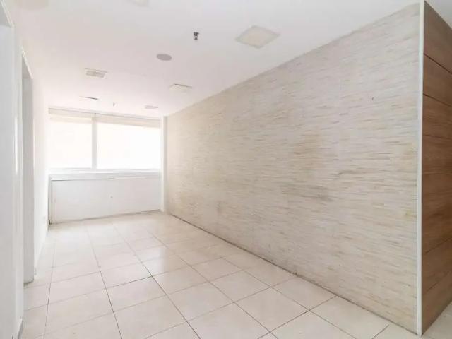 Conj. Comercial / Sala para Locação em São Paulo/SP Paraíso