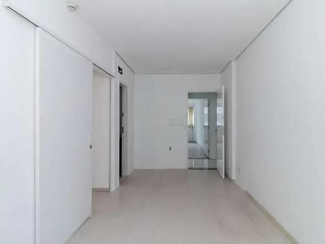 Conj. Comercial / Sala para Locação em São Paulo/SP Paraíso