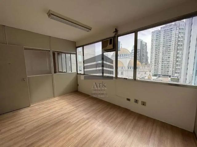 Conj. Comercial / Sala para Locação em São Paulo/SP Paraíso