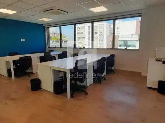 Conj. Comercial / Sala para Locação em São Paulo/SP Paraíso