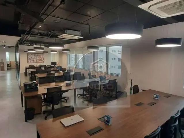 Conj. Comercial / Sala para Locação em São Paulo/SP Paraíso