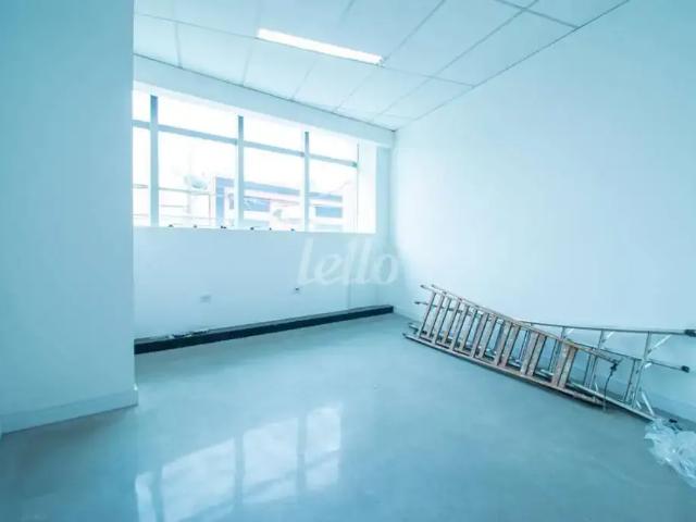 Conj. Comercial / Sala para Locação em São Paulo/SP Quarta Parada