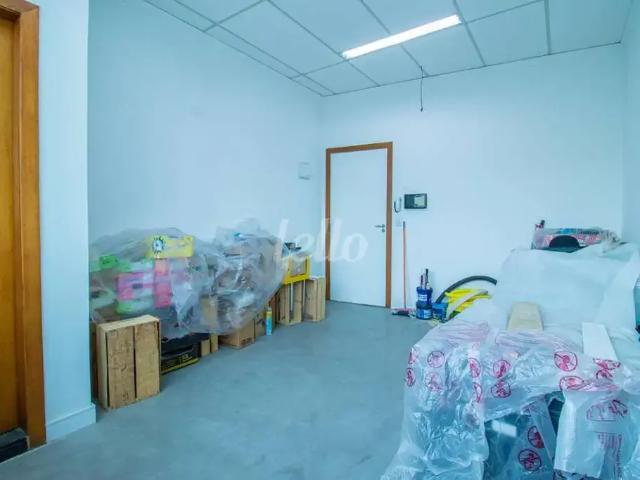 Conj. Comercial / Sala para Locação em São Paulo/SP Quarta Parada
