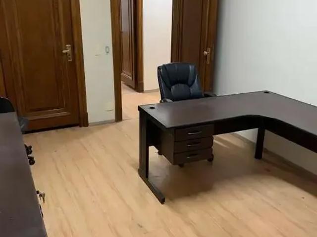 Conj. Comercial / Sala para Locação em São Paulo/SP República