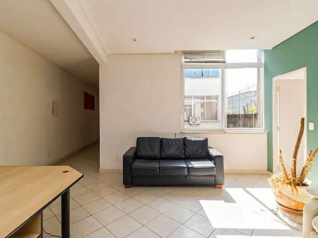 Conj. Comercial / Sala para Locação em São Paulo/SP República