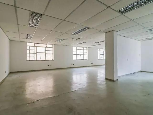 Conj. Comercial / Sala para Locação em São Paulo/SP República
