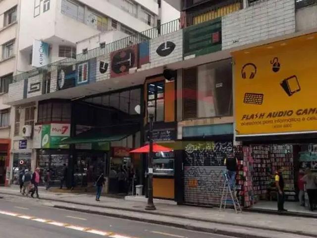 Conj. Comercial / Sala para Locação em São Paulo/SP República